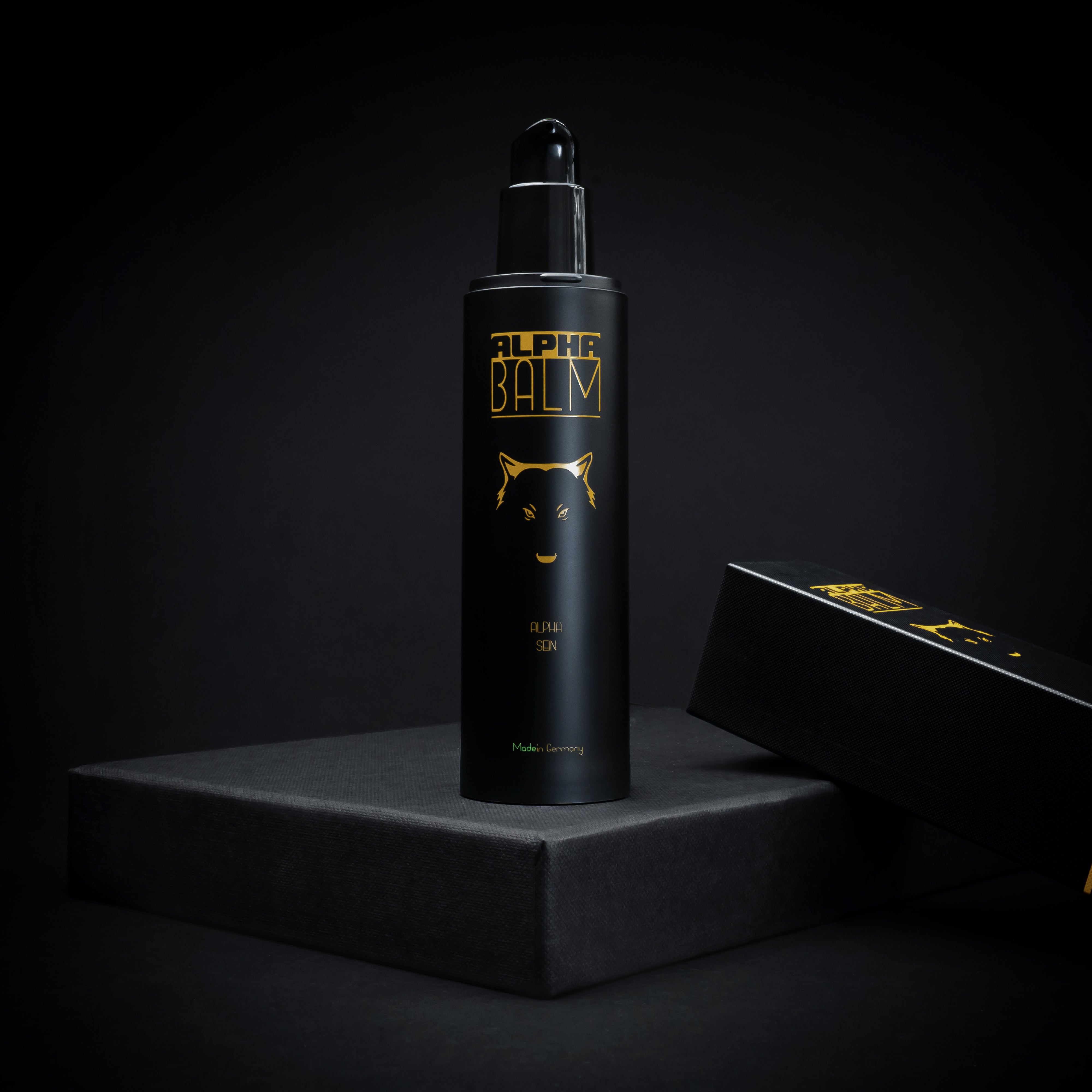 AlphaBalm® vereint das BESTE aus ALLEN After-Shave-Balsamen